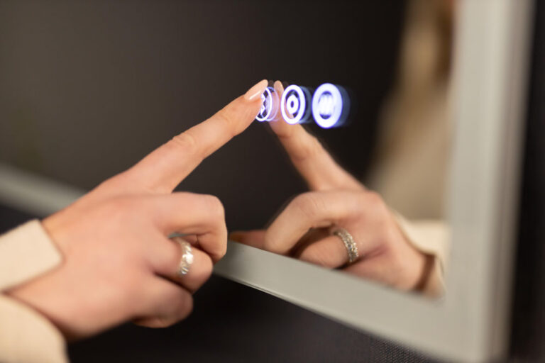 Mirror Australia & NZ | Frameless, LED, Wall Mirror & More | Remer